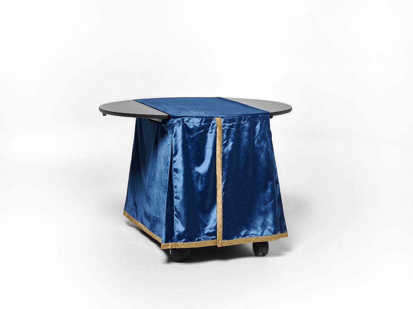 Ingrid Lesage Creations | Trolley covers